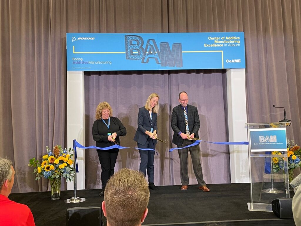 Boeing inaugure officiellement son usine de fabrication additive de ...
