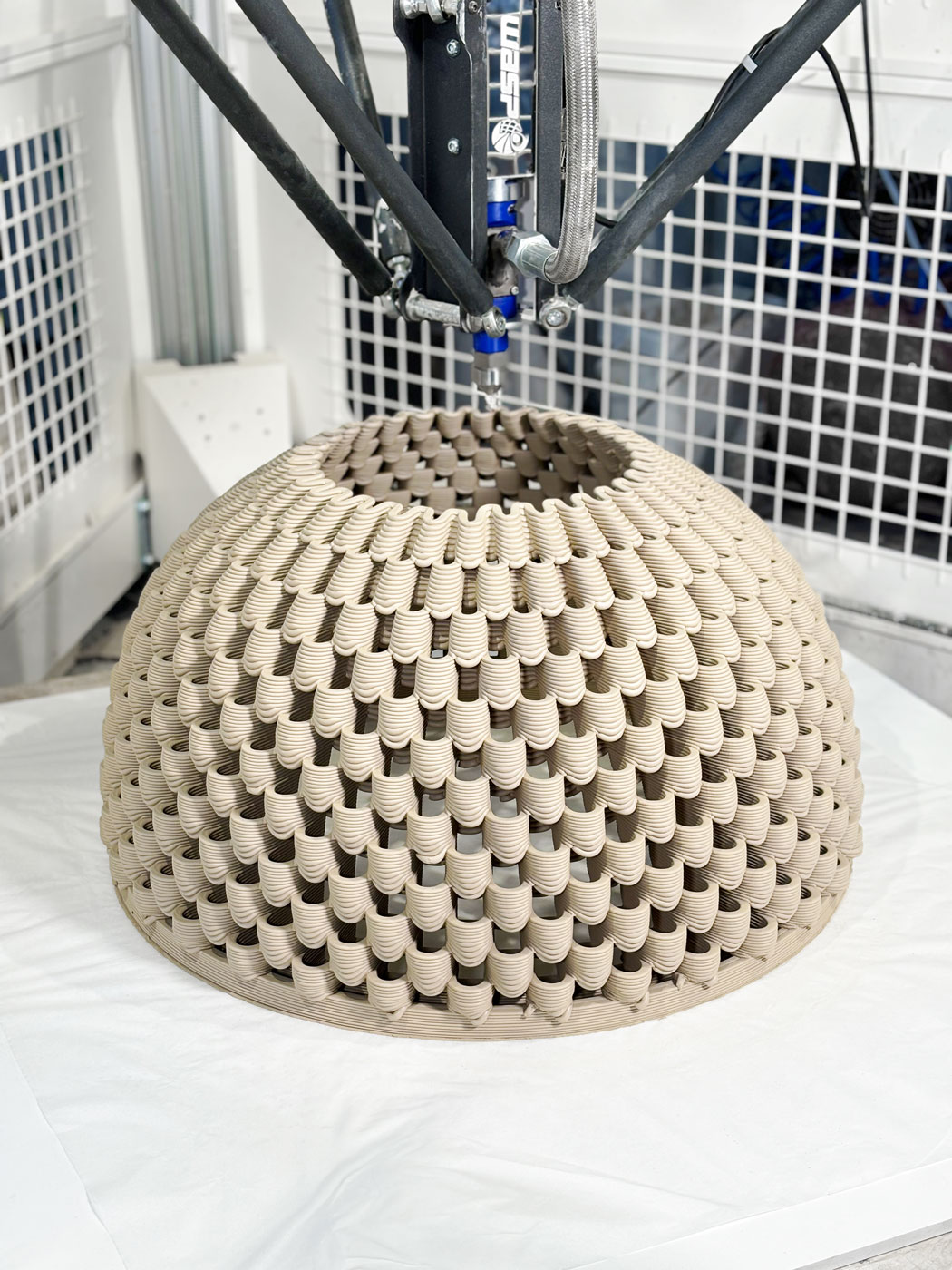 Paolo Castelli Spa unveils a collection of ceramic 3D printed pendant ...