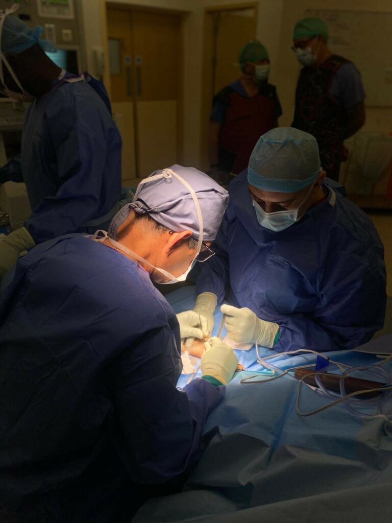 NHS Trust from Warwickshire conducts its first surgery with a 3D ...